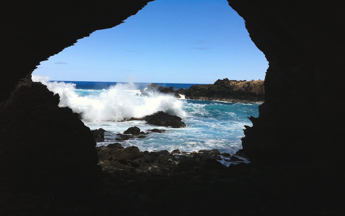 Ana Kai Tangata | The Cave Of Cannibalism