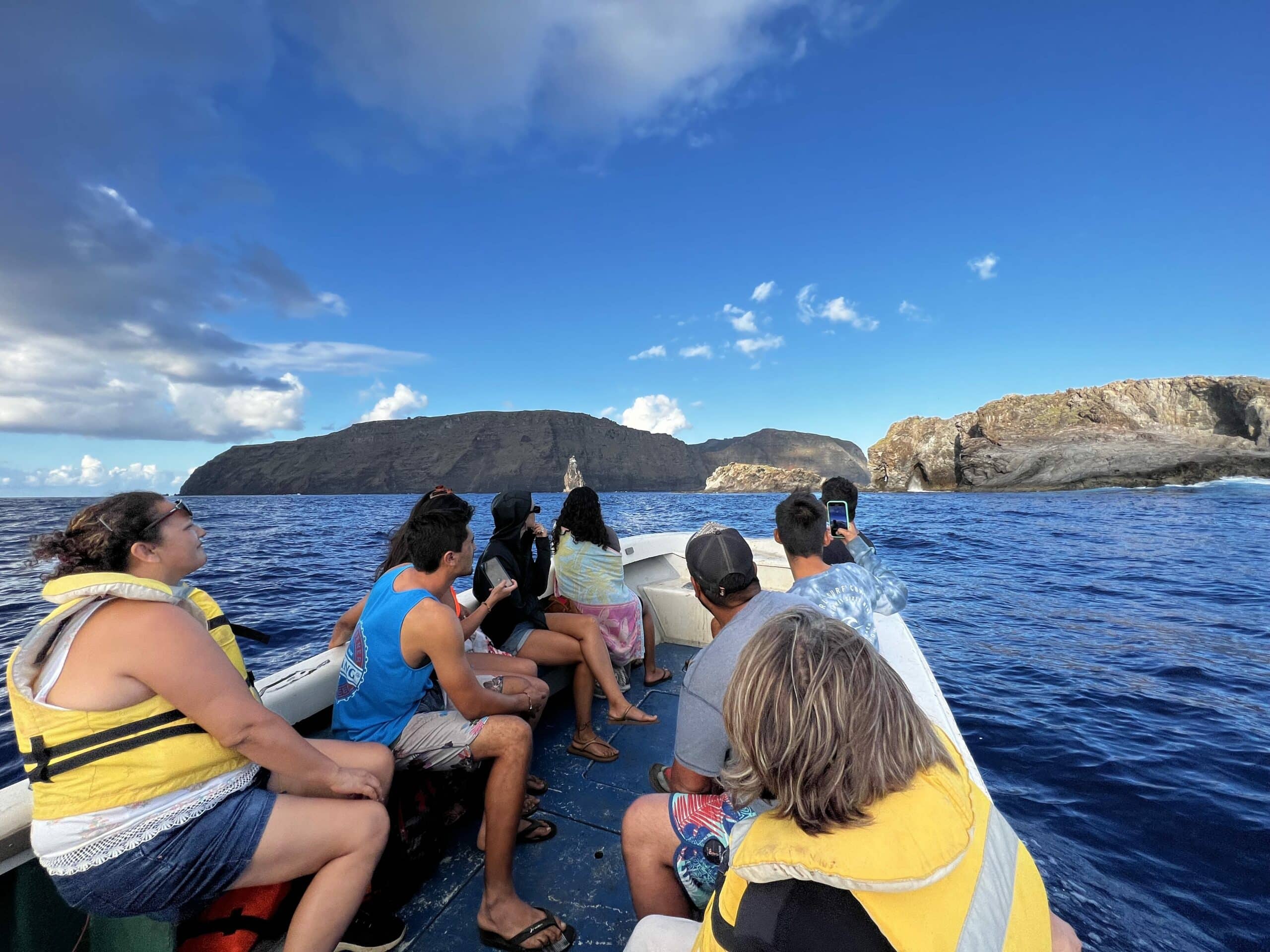 Boat Tour Archives | Rapa Nui Travel Guide